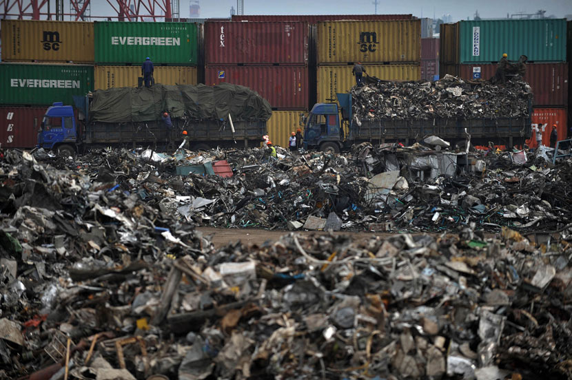 Shanghai Waste Smuggler Sentenced to 3 Years in Prison