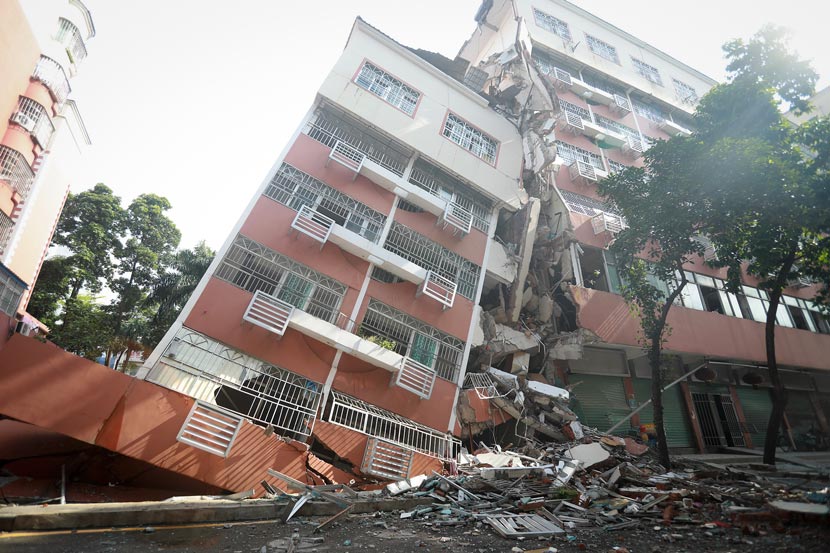 Dodgy Realtors See Opportunity in Shenzhen Building Collapse